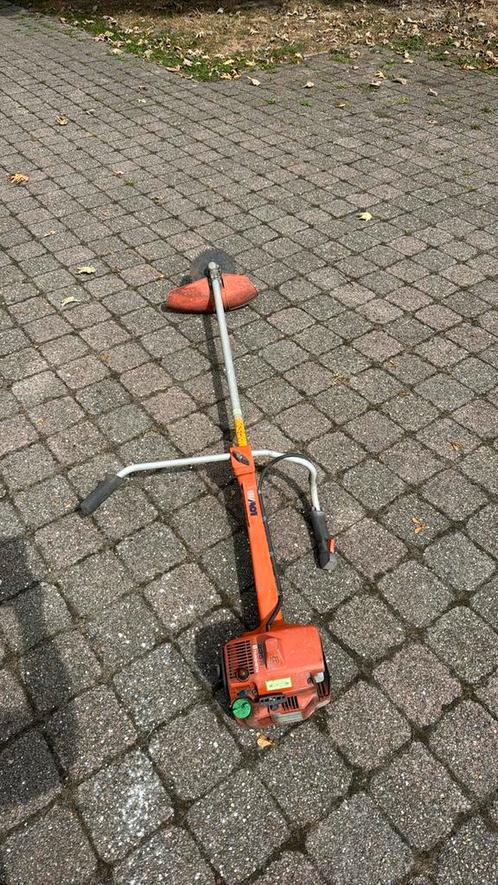 ② Husqvarna bosmaaier in goede staat — Bosmaaiers — 2dehands