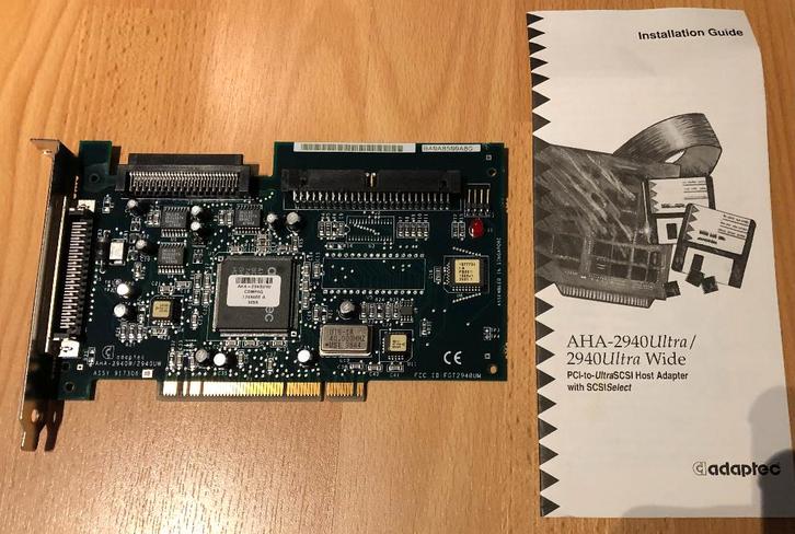 ② Adaptec AHA-2940UW Ultra Wide Scsi controller (bulk) — Harde schijven ...