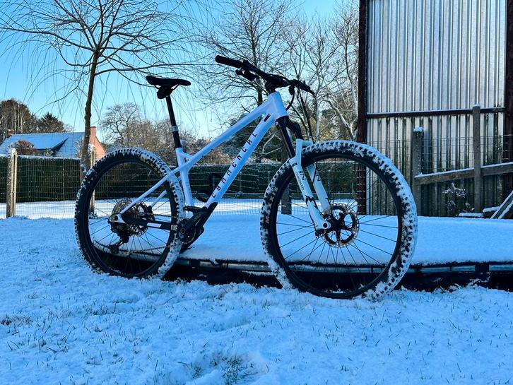 ② Commencal Meta HT v3 2026 Large — Fietsen | Mountainbikes en ATB ...