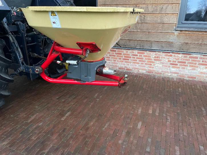 ② Vicon ps 403 kunstmeststrooier zoutstrooier — Agriculture | Outils ...
