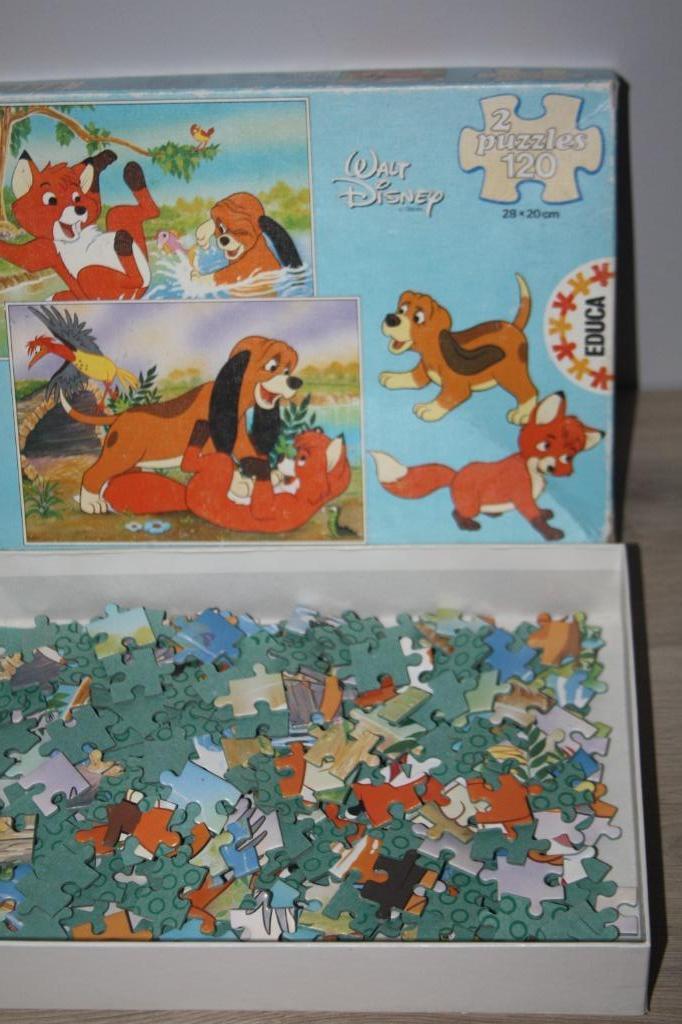 ② Disney (2x puzzel in 1 doos ) The Fox and the hound. — Disney — 2dehands