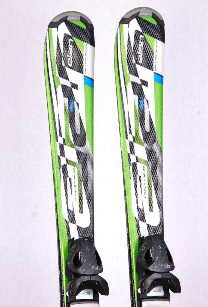 ② 80 kinder ski's ELAN EXAR PRO white/green + Elan 4.5 — Skiën en ...