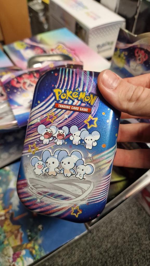 ② Paldean Fates lege mini tins (art card & sticker incl) — Jeux de ...